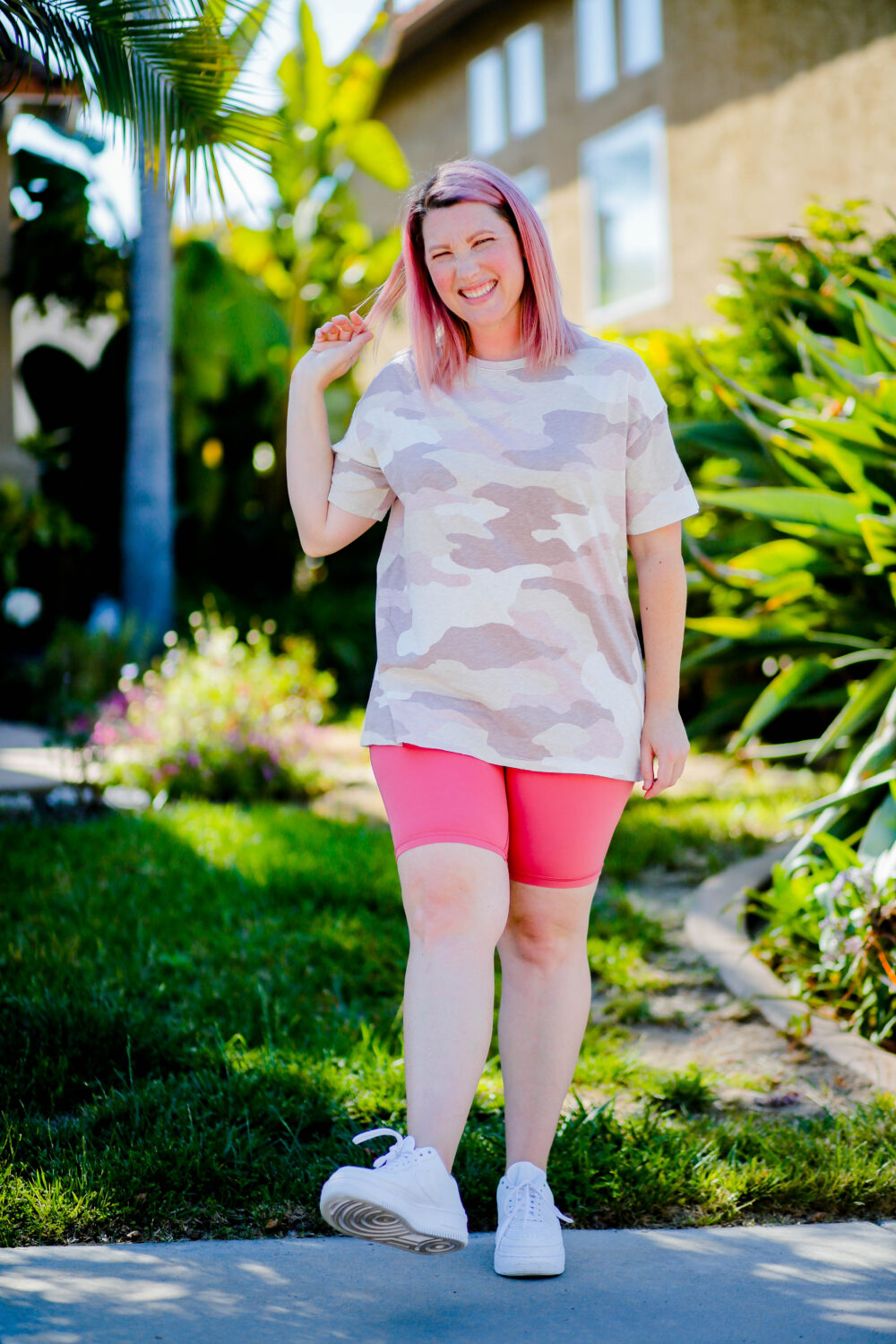 The Best Shorts for a Pear Shaped Body - Lipgloss and Crayons